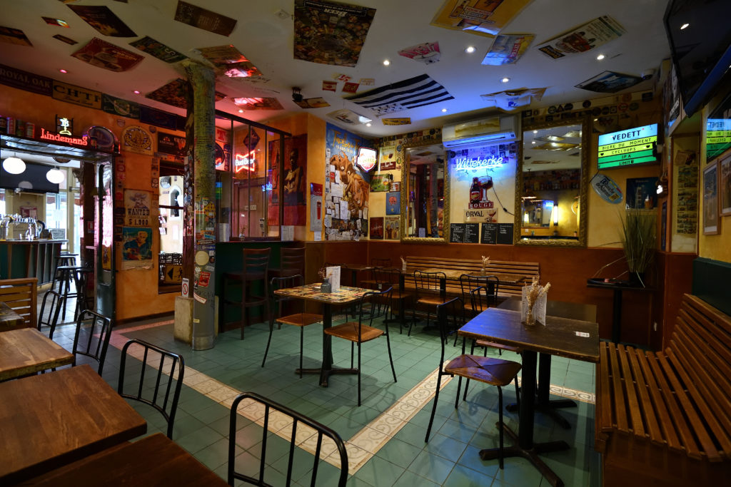 L'arrière bar - Le Troll Café